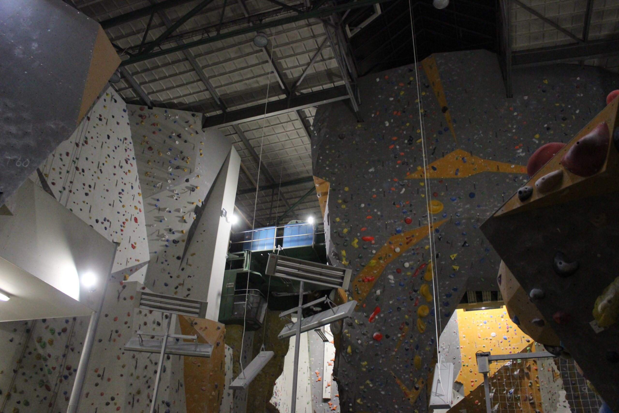 Recenze: BigWall - super 85/100 - VARP